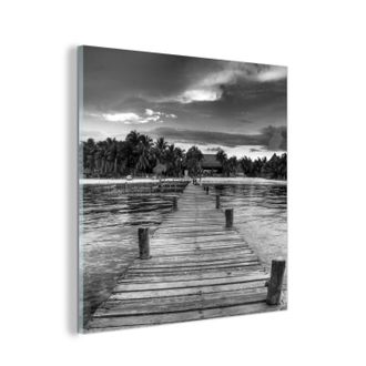 MuchoWow Glasbild Glasfoto Wandbild Bilder Deko 20x20 cm Klares Wasser mit Promenade mit Blick auf die Isla Mujeres - Schwarz und wei&szlig;