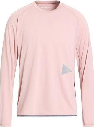 And Wander TOPS - T-shirts sur YOOX.COM