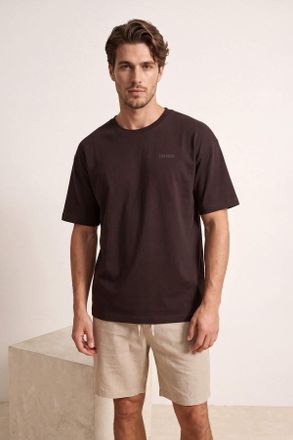 Trendyol MAN Herren Braun Slogan Kurz Oversize T-Shirts