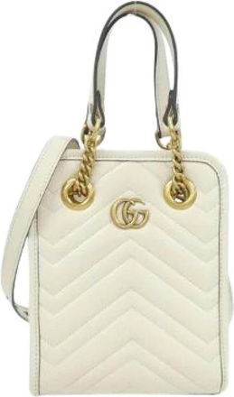 Gucci Sac bandouli&egrave;re matelass&eacute; GG Marmont en cuir matelass&eacute; chevron Pre-owned - Femme - Pre-owned - Blanc - Taille: ONE Size