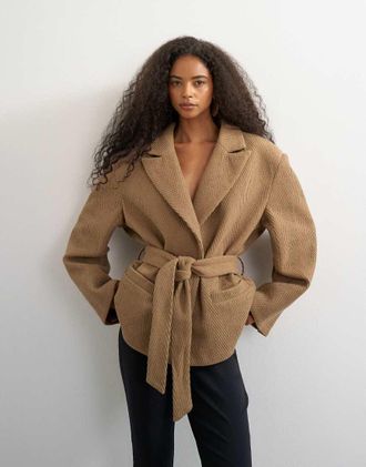 Topshop blazer-manteau &agrave; ceinture &agrave; chevrons en camel-Neutre