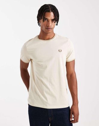Fred Perry T-shirt à double liseré - Crème-Blanc
