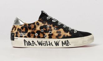 Crime London Distressed Low-Top-Sneaker aus Leder mit Animal-Print und Strasssteinen