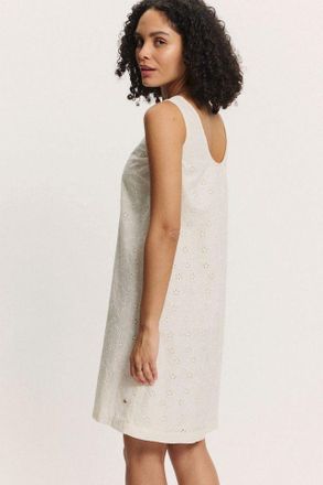 Tranquillo Sommerkleid Lenii in Lace-Optik Baumwolle unifarben runder R&uuml;ckenausschnitt (Einzelteil) GOTS-zertifiziertes Spitzenkleid mit Baumwollfutter und Seite