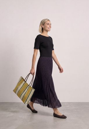 Street One Maxikleid STREET ONE, Damen, Gr. 34, EURO-Gr&ouml;&szlig;en, lila (rustic rouge), Web, 48% Baumwolle, 47% Modal, 5% Elasthan, unifarben, comfort fit kn&ouml;chelfrei,