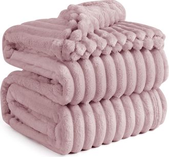 Bedsure kuscheldecke 220x240 - Tagesdecke, Wolldecke & Fleecedecke, Sofadecke, Weiche Warme Grobe Korddecke für Zimmer Deko, Wohn- & Kuscheldecken, XXL Große 