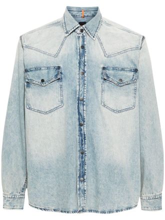 BOSS chemise en jean &agrave; boutons pression - Bleu