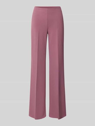 Rinascimento Flared Fit Stoffhose mit B&uuml;gelfalten