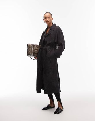 AllSaints Linnie - Leichter Trenchcoat in Schwarz mit G&uuml;rtel