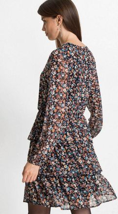 Bonprix Minikleid f&uuml;r vielseitige Gr&ouml;&szlig;en von 32/34 bis 48/50, mit Blumenmuster