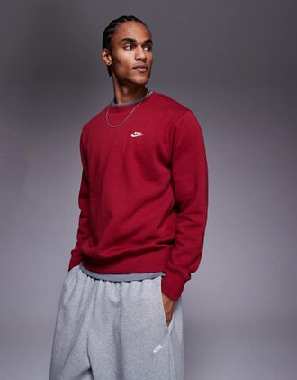 Nike Club - Sweatshirt in Rot