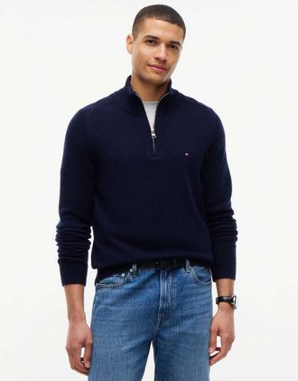 Tommy Hilfiger pull en pure laine dagneau &agrave; demi-zip bleu marine