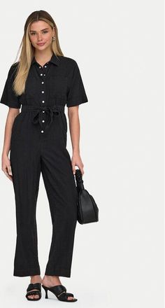 Only Jumpsuit Laris 15364151 Schwarz Regular Fit