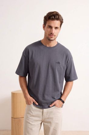 Trendyol MAN Herren Grau Slogan Lang Oversize T-Shirts