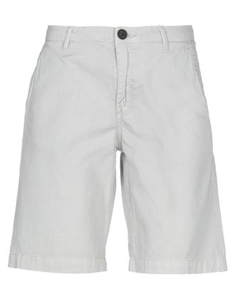 Refrigue HOSEN & RÖCKE - Shorts & Bermudashorts auf YOOX.COM