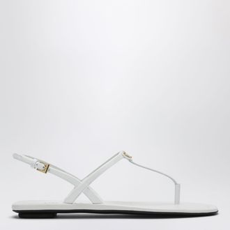 Prada Zehentrenner-Sandalen aus wei&szlig;em Lackleder