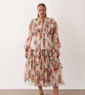 Lace & Beads Plus Robe longueur mollet en tulle transparent imprim&eacute; fleuri avec volants &eacute;tag&eacute;s et manches ballon - Cr&egrave;me-multicolore