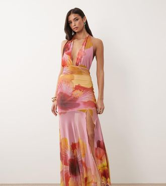 KAIIA Exclusivit&eacute; - Kaiia - Robe longue &agrave; fleurs avec d&eacute;collet&eacute; plongeant et d&eacute;tail ras de cou - Rose et jaune citron