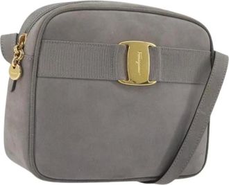 Ferragamo Sac bandouli&egrave;re en daim Pre-owned - Femme - Pre-owned - Gris - Taille: ONE Size