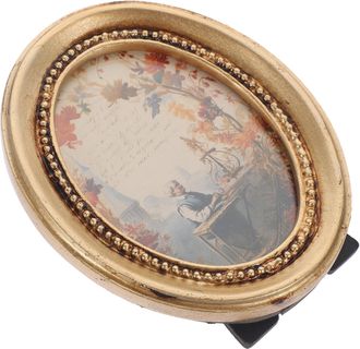 BESPORTBLE Ovaler Retro Bilderrahmen aus Resin Kleiner Vintage Fotorahmen zum Aufh&auml;ngen und Aufstellen Kreativer Bilderhalter f&uuml;r Wohnzimmer und B&uuml;ro Europ&auml;ische
