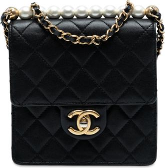 Chanel Hobo Bags - Small Lambskin Chic Pearls Flap - Gr. unisize - in Schwarz - f&uuml;r Damen