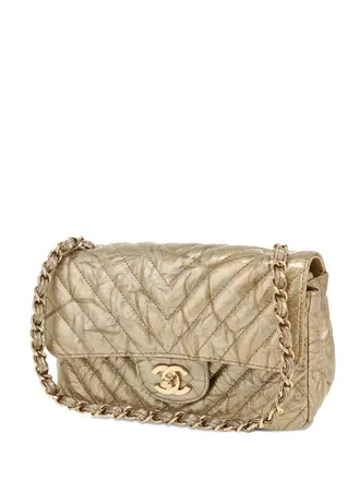Chanel mini sac porté épaule Timeless (2019)