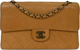 Chanel 1997-1999 mittelgro&szlig;e Single Flap Schultertasche mit Steppung - Braun