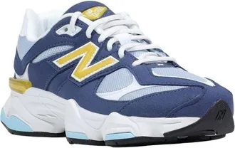 New Balance Suede and Mesh Colorblock Sneakers - Navy