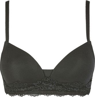Nina Von C. BH Romance
