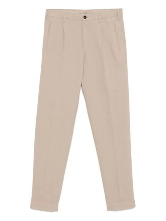 Incotex pantalon &agrave; d&eacute;tails pliss&eacute;s - Tons neutres