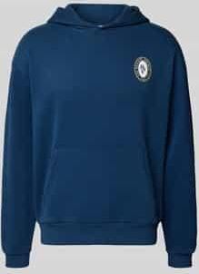 Review Hoodie mit Label-Print