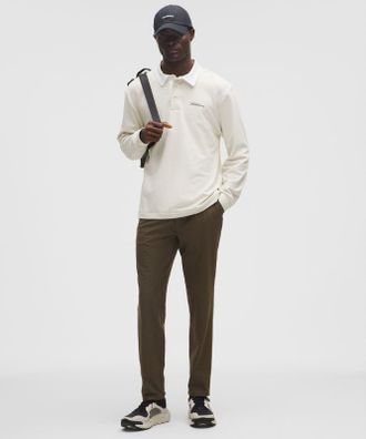 lululemon ABC Pull-on-Hose aus Warpstreme im Slim Fit Normale L&auml;nge f&uuml;r M&auml;nner - Gr&ouml;&szlig;e 2XL in Olive Brown