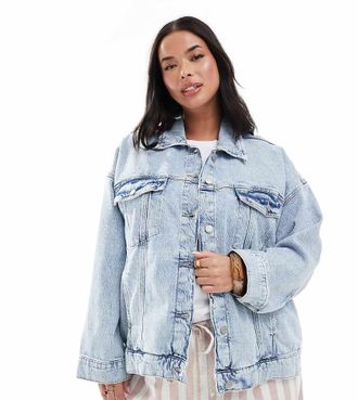 Vero Moda Curve Tessa - Oversize-Jeansjacke in hellblauer Waschung
