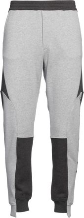 Alexander McQueen HOSEN & R&Ouml;CKE - Hosen auf YOOX.COM