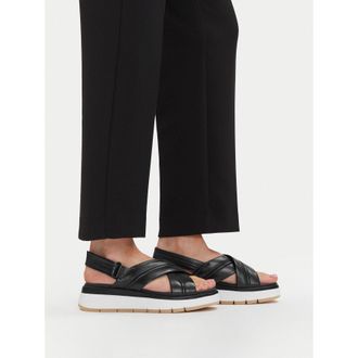 Clarks Sandalen Clarks Tuscan Cross 26182233 Schwarz