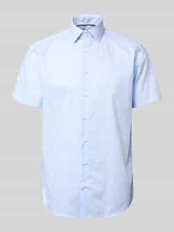 Christian Berg Regular Fit Business-Hemd aus Baumwolle mit Kentkragen