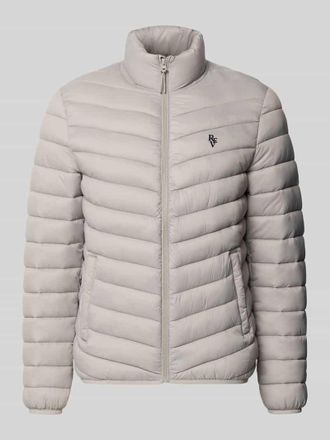 Review Regular Fit Steppjacke mit Logo-Stickerei
