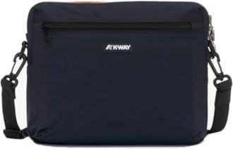 K-Way Sac à bandoulière pratique et léger fermé par fermeture éclair. Il dispose dun grand compartiment principal, dune poche intérieure et sur le devant fe