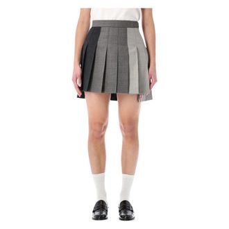 Thom Browne Femme, Jupes, Gris, Taille: 34 FR Funmix Wool Fresco Classic Mini Pleated Skirt