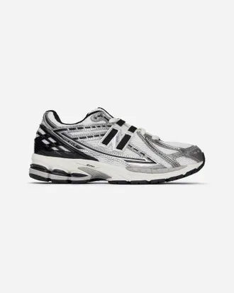 Arket Sneaker 1906R Von New Balance -Silberfarben