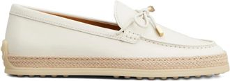Tod's mocassins &agrave; d&eacute;tail de la&ccedil;age - Tons neutres