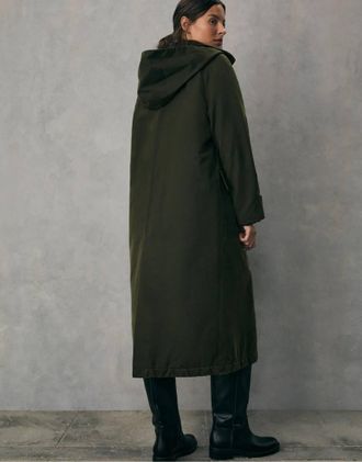 Stradivarius Langer gewachster Parka in Khaki mit abnehmbarer Kapuze-Gr&uuml;n