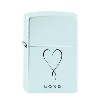 Zippo Sturmfeuerzeug - Modell Love - Satin Chrome Finish mit Color Image - Nachf&uuml;llbar - Wiederverwendbar - Windfestes Design - Geschenkbox - Made in USA
