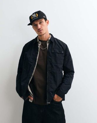 Barbour Overshirt mit durchgehendem Rei&szlig;verschluss in Schwarz