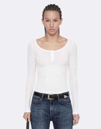 AllSaints Jules t-shirt henley &agrave; manches longues en blanc optique