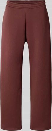 Review Sweatpants mit elastischem Bund und Ges&auml;&szlig;tasche