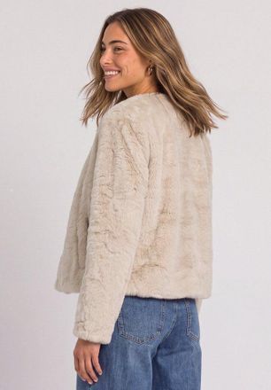 Street One Kurzjacke aus Lammfell-Imitat