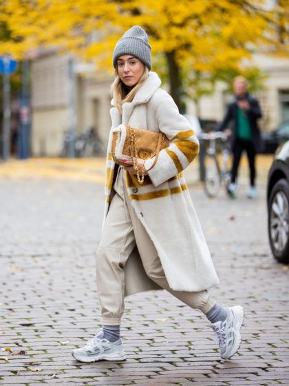 Comment porter un jogging à la ville tout en restant chic ?