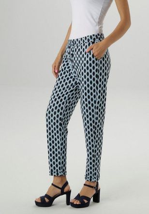 Aniston Schlupfhose mit Allover-Muster in geometrischer Wabenoptik