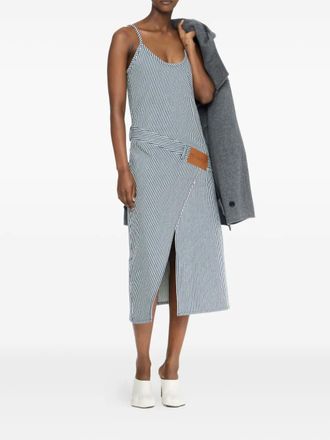 J.W.Anderson robe ceinturée à rayures - Bleu